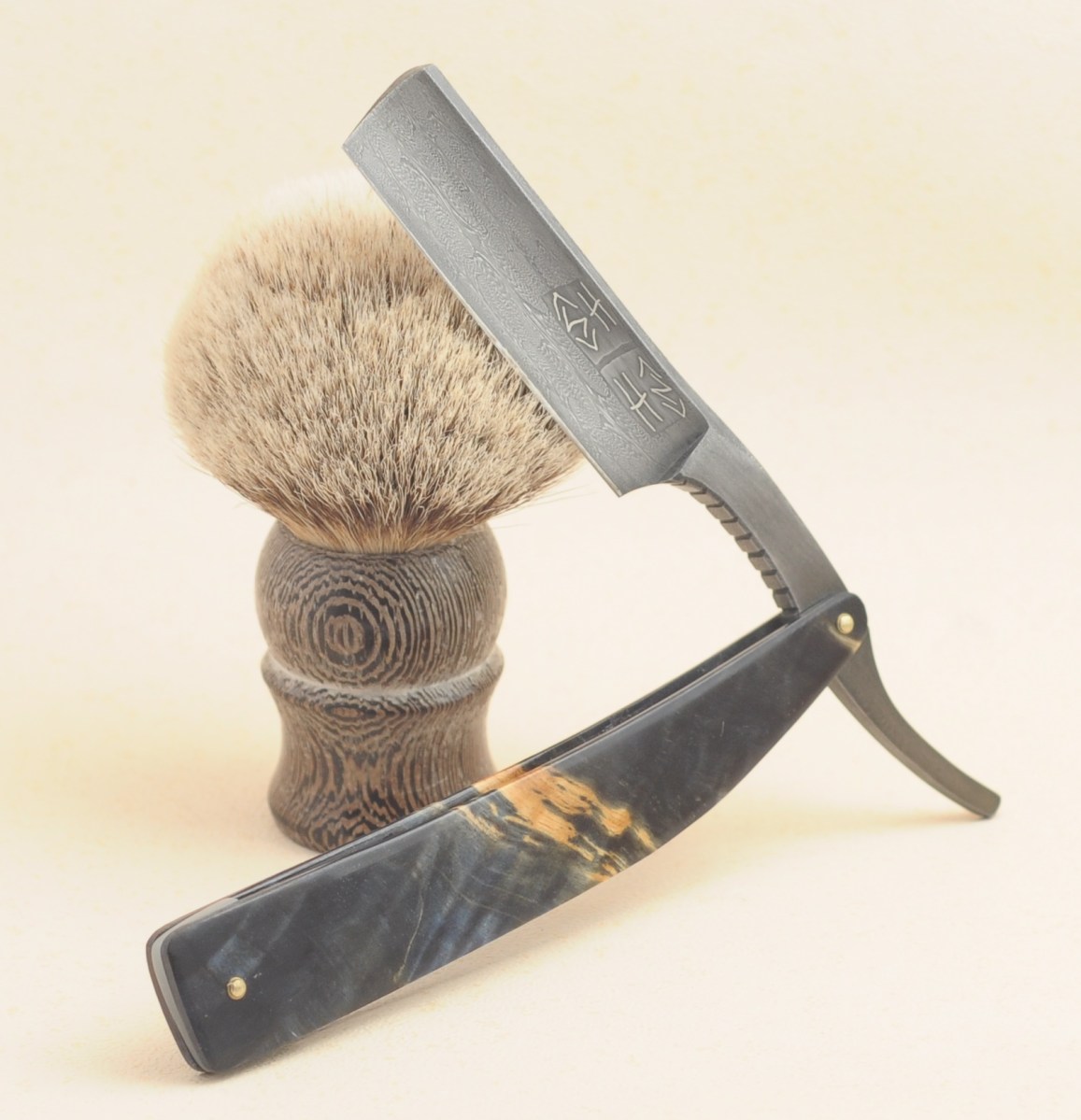 New razor for sale – Snailforge